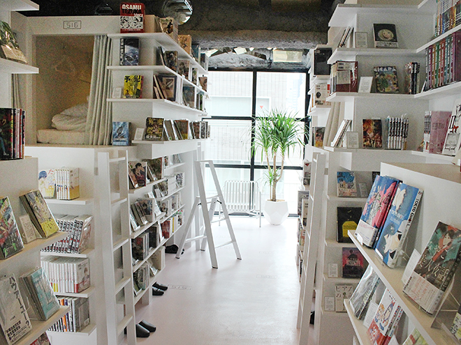 MANGA ART HOTEL TOKYO ACROSS（アクロス）